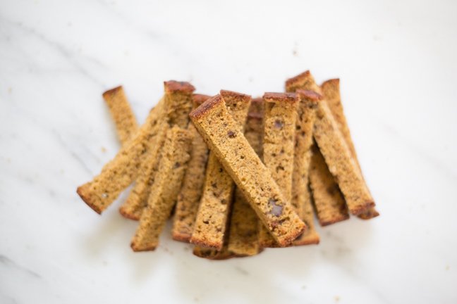 Nutritious and Tasty Teething Biscuit Recipes for Your Teething Baby